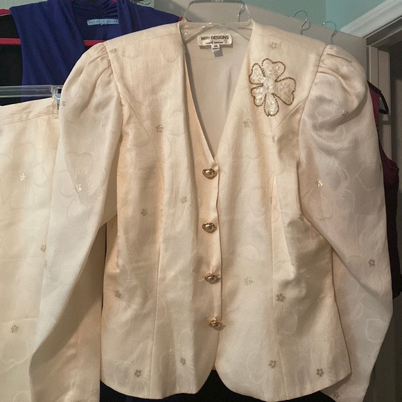 Dresses | Silk Two Piece Dresssuit Lined Gold Filigree Flowers On Off ...